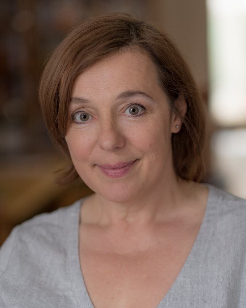 Annabelle Apsion | United Agents