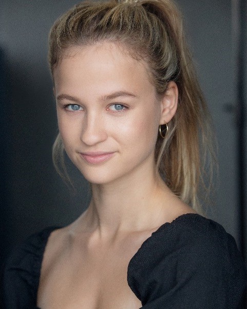 Issy Knopfler | United Agents